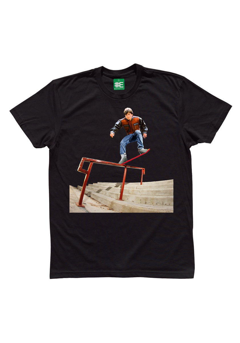 Future Graphic T-shirt – #EVERYBODYSKATES